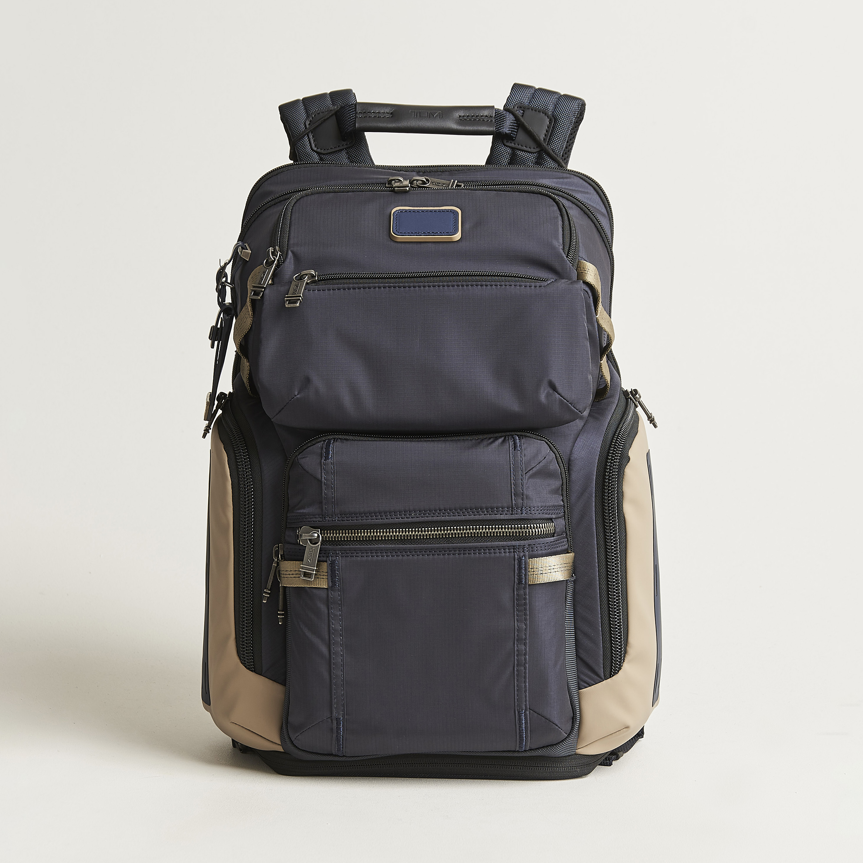 TUMI Alpha Bravo Nomadic Backpack Midnight Navy/Khaki - Acheter TUMI CareOf