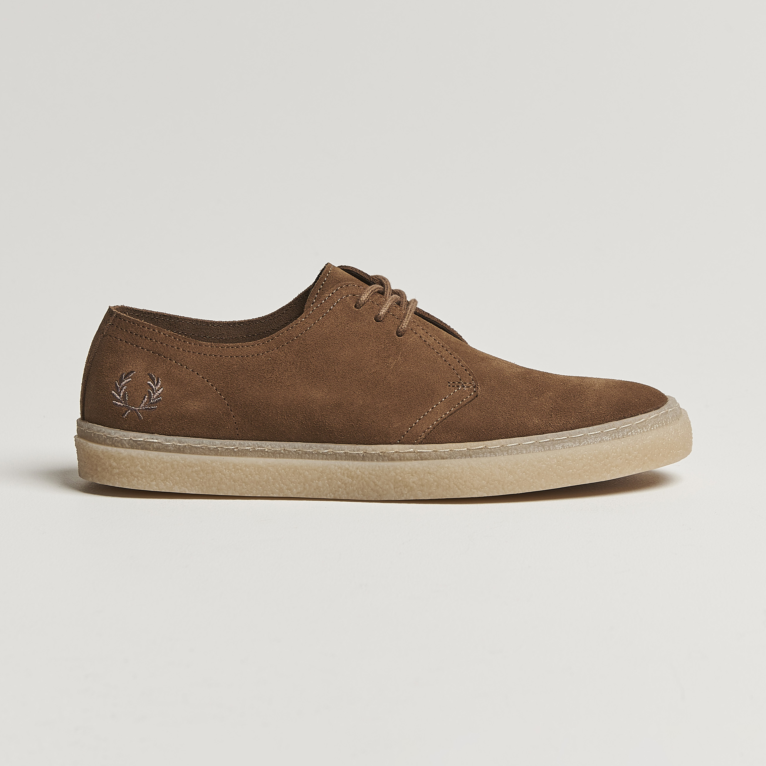 Fred Perry Linden Suede Derby Shaded Stone - Acheter Fred Perry CareOfCarl.