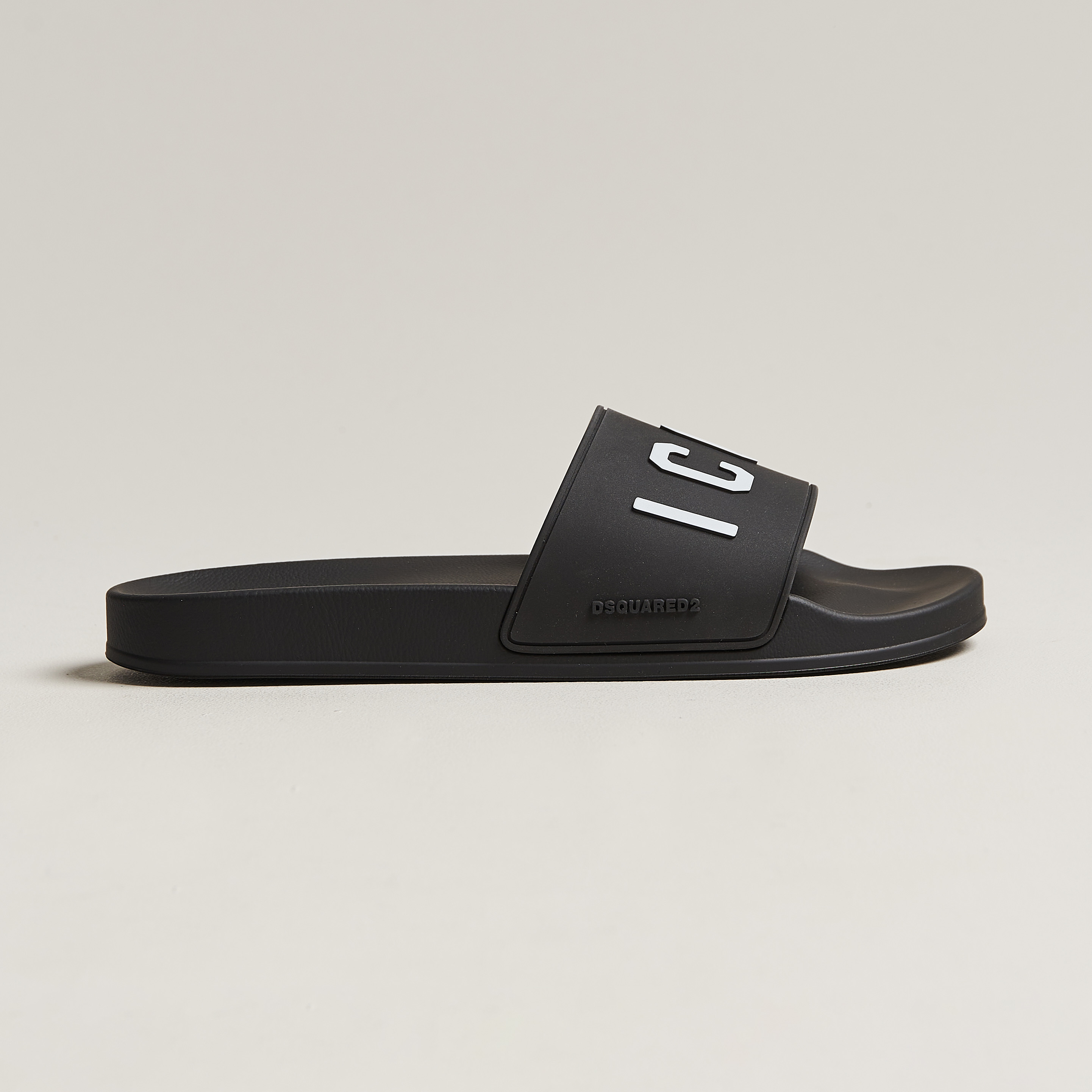 Dsquared2 Be Icon Slides Black - Acheter Dsquared2 CareOfCarl.fr.