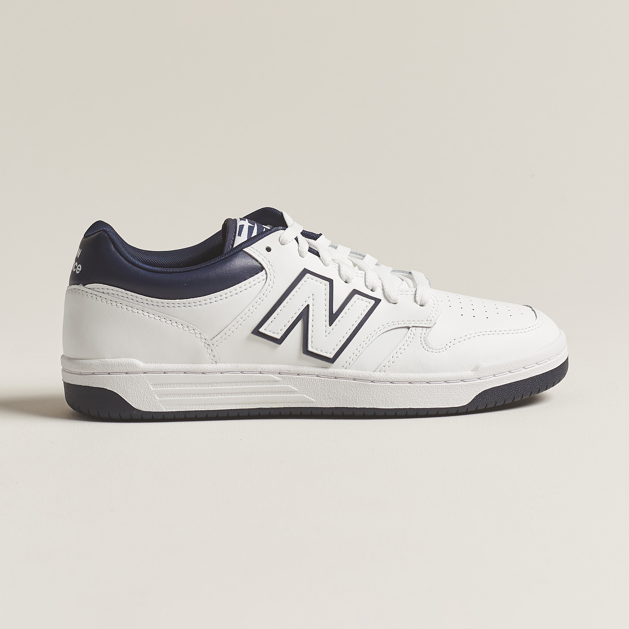 New Balance 480 Sneakers White/Navy - Acheter New Balance CareOfCarl.fr.