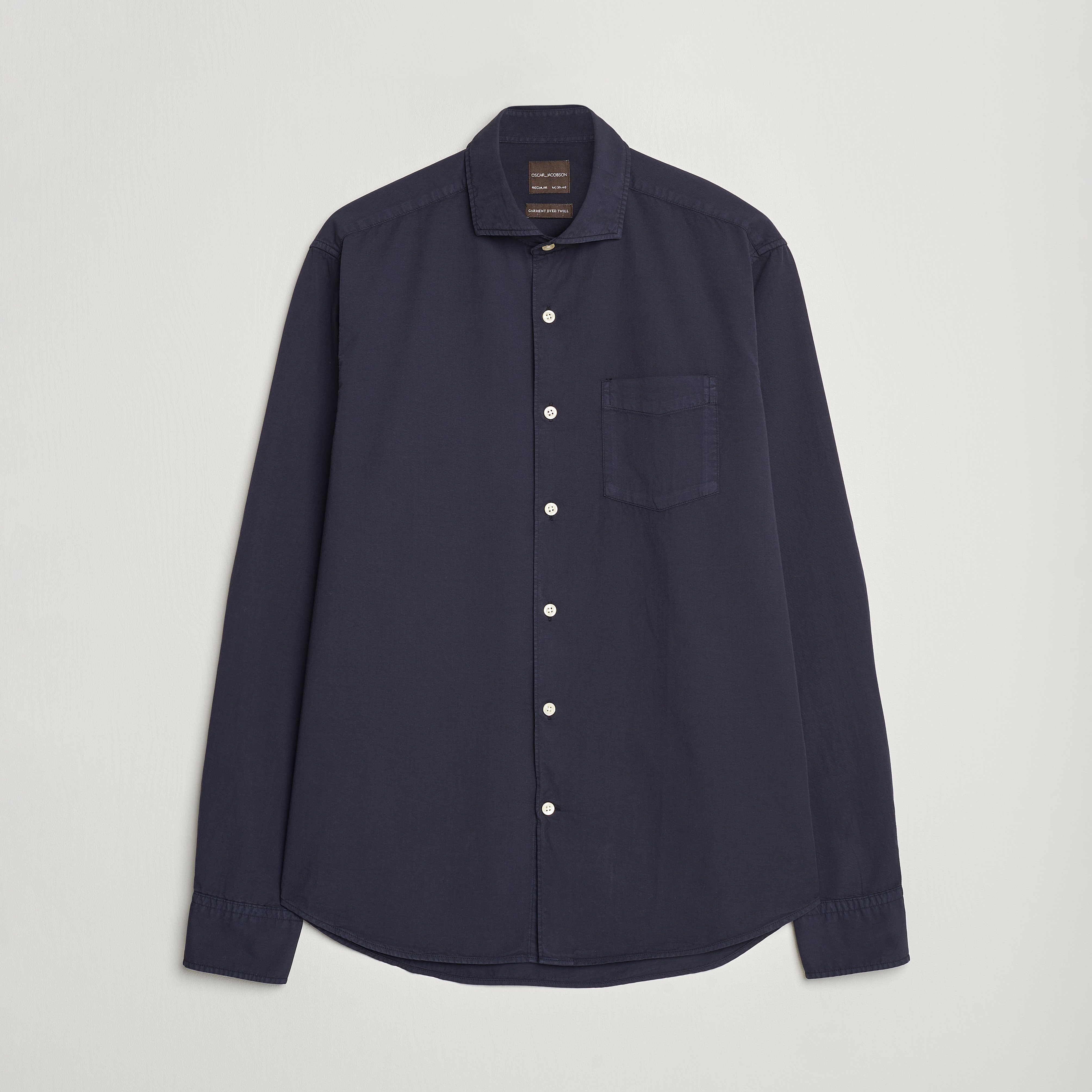 Oscar Jacobson Reg Fit Wide Spread C GD Twill Night Blue - Acheter Oscar Ja