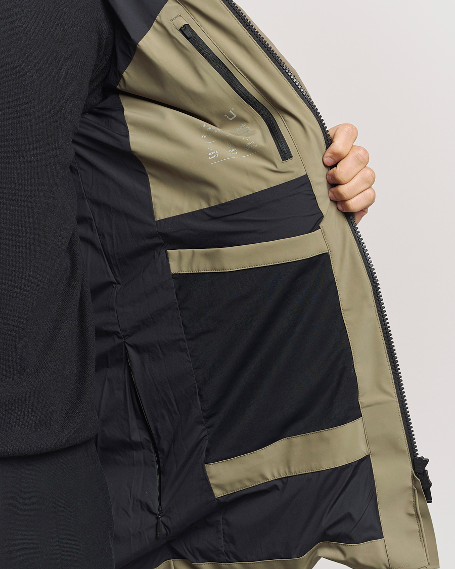 UBR Titan Lightweight Parka Sand - Acheter UBR